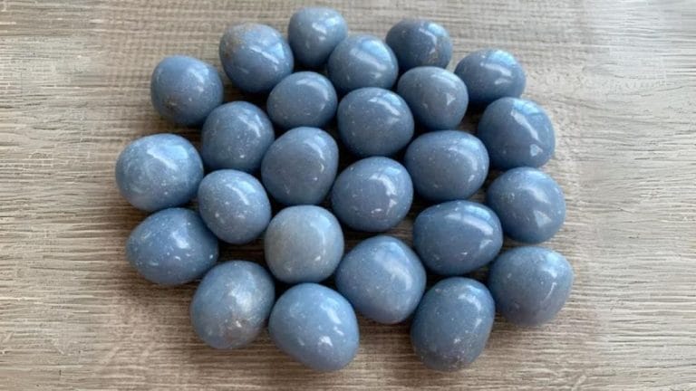 Discover Angelite Crystal: 7 Benefits & Uses Ultimate Guide.
